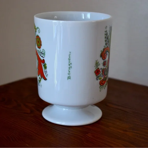 berggren trayner | Dining | Vintage Berrgren Trayner Scandinavian ...